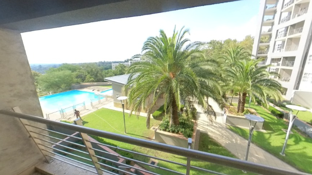 Unit 205 Sandhurst Towers - Aucor Property JHB - EyeSpy360.com